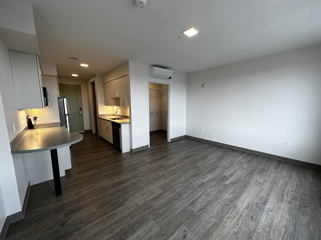 Red Oak at 409 Elm Street Apartments